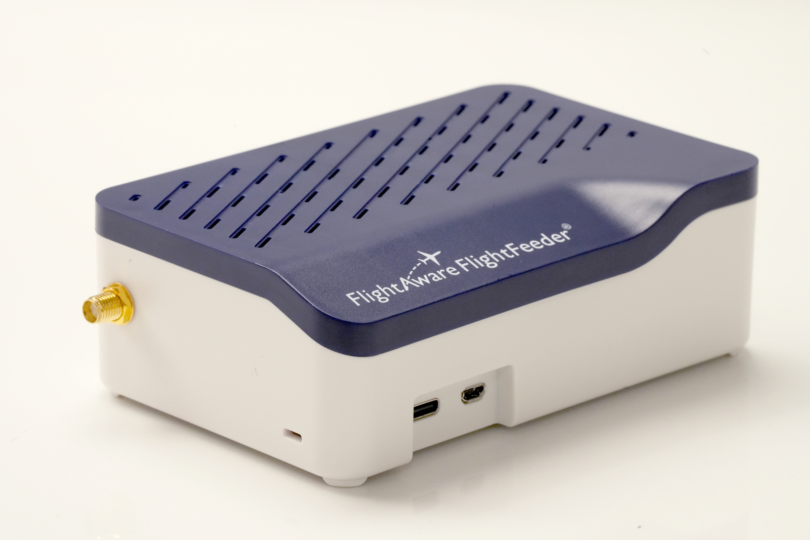 FlightAware's ADS-B Flight Tracking Network